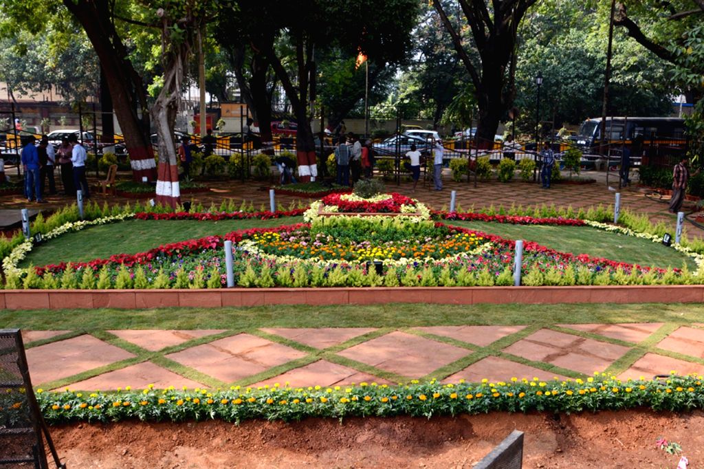 Bal Thackeray's memorial garden to be inaugurated on 17th Nov