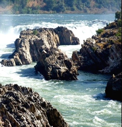 Free Photo: River Narmada's Beautiful Marble Rocks