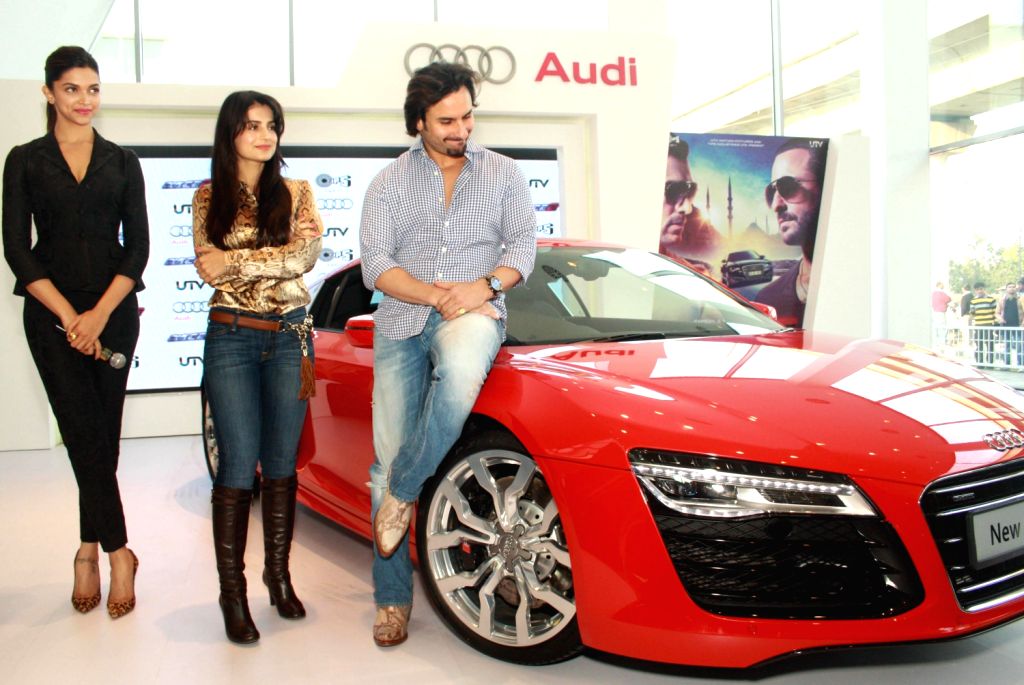 The star cast of film Race 2