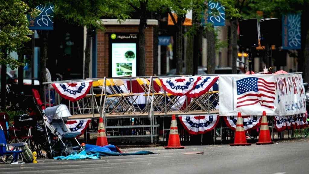 : Independence Day mass shooting in Chicago suburb sends shock waves ...