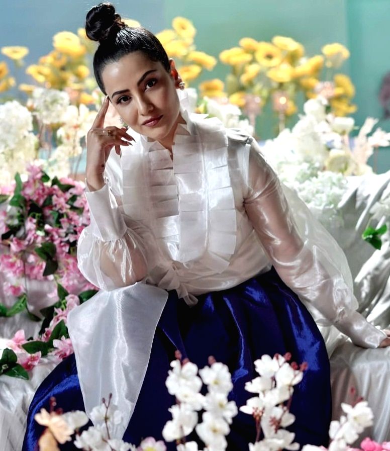 How Tia Bajpai's 'Kahani' brings together friends and families
