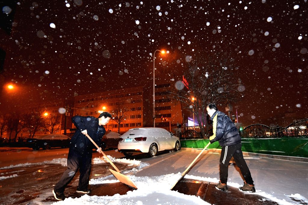 CHINA-TIANJIN-SNOWFALL