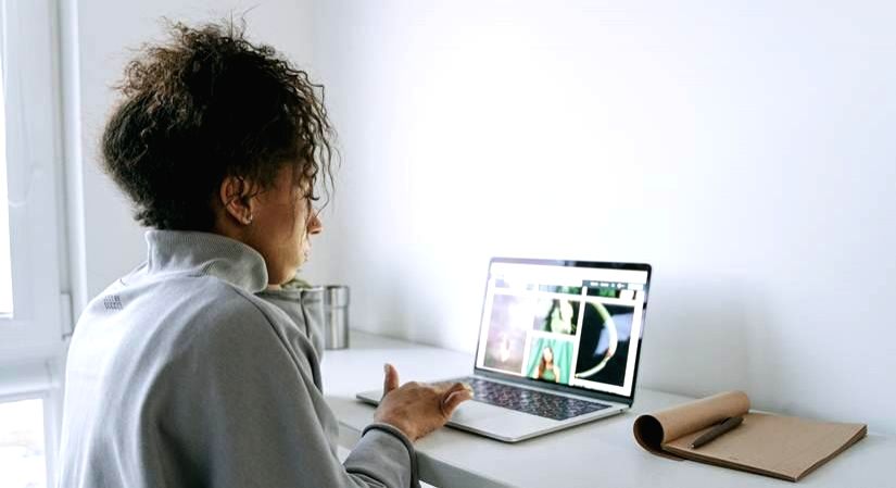 Tips to Keep Your Eyes Safe at Work