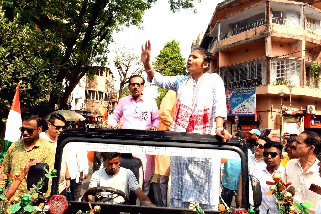 TMC candidate of Jadavpur Lok Sabha Sayoni Ghosh during an election ...
