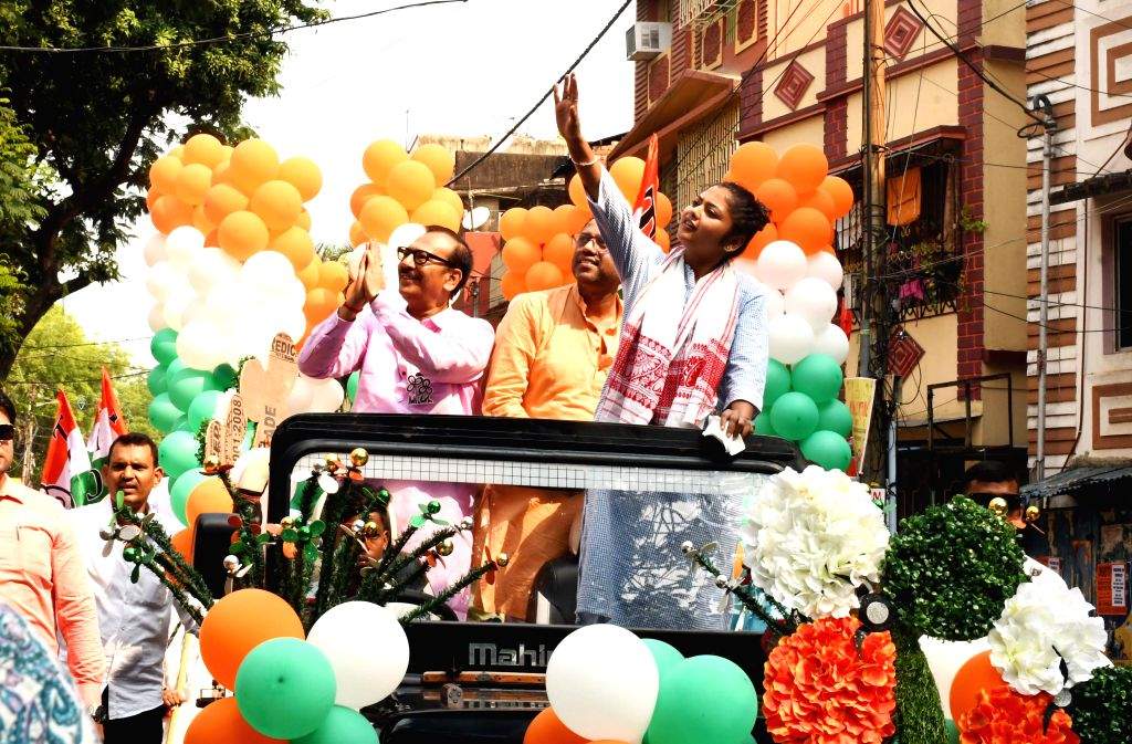 TMC candidate of Jadavpur Lok Sabha Sayoni Ghosh during an election ...