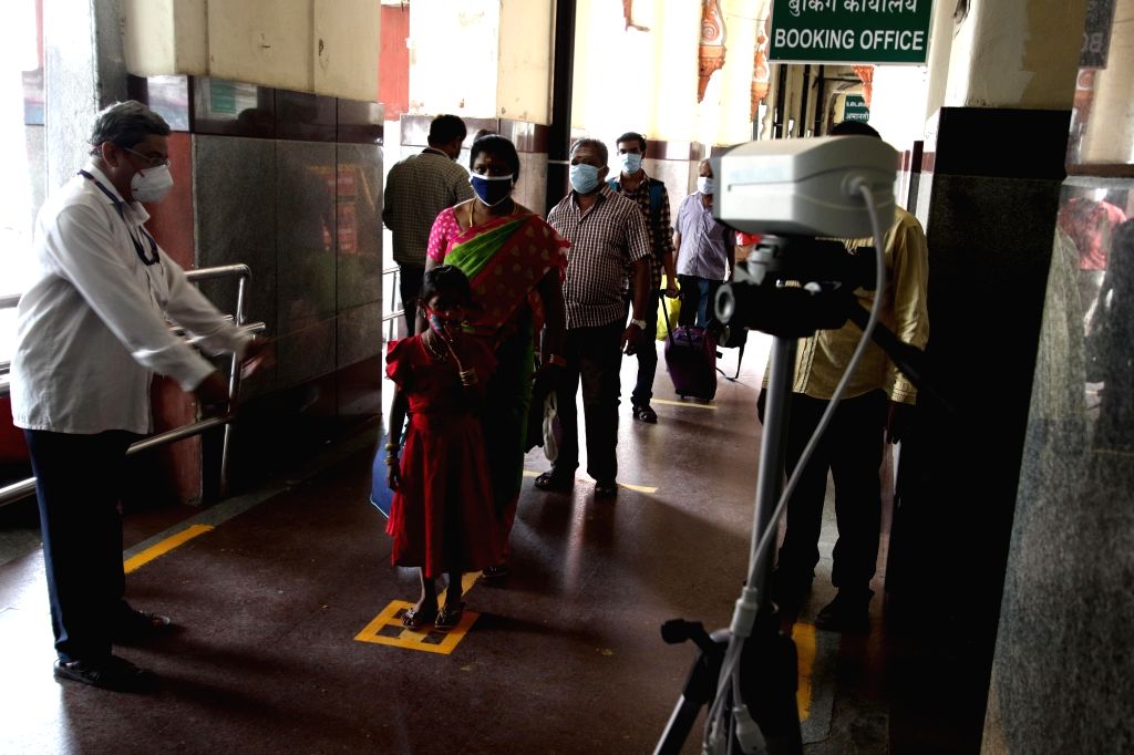 TN steps up screening of passengers arriving from Kerala