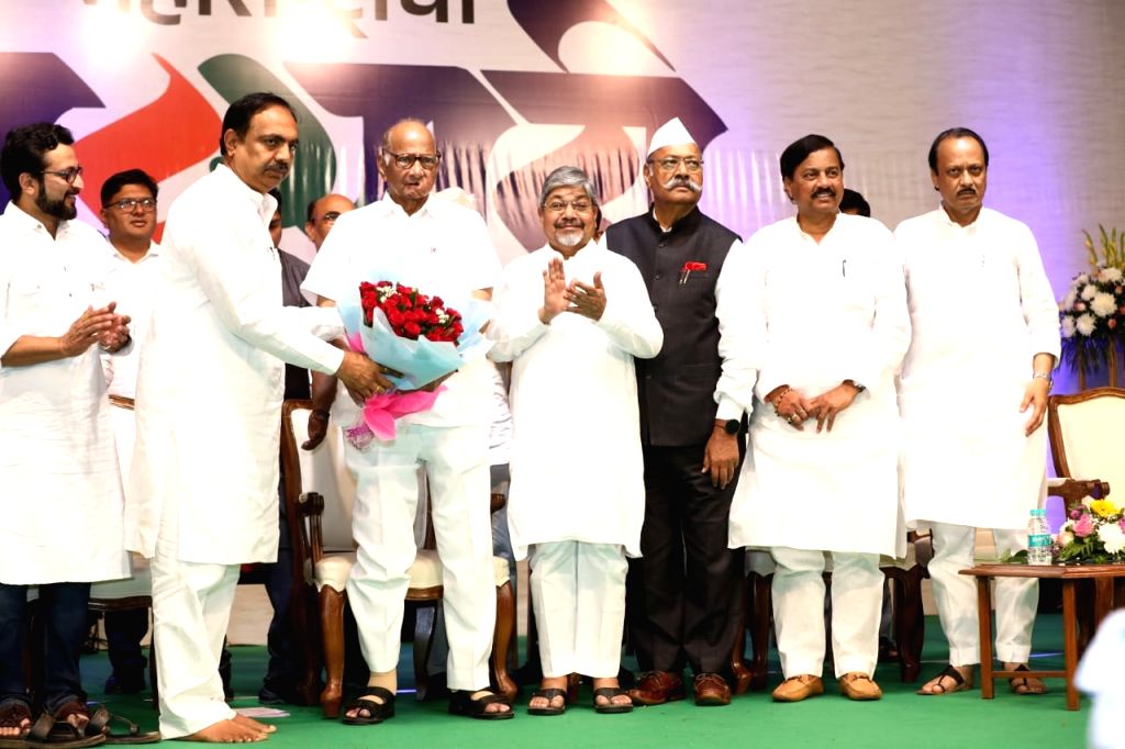 Free photo : Top Congress, Shiv Sena (UBT) & NCP leaders met and ...