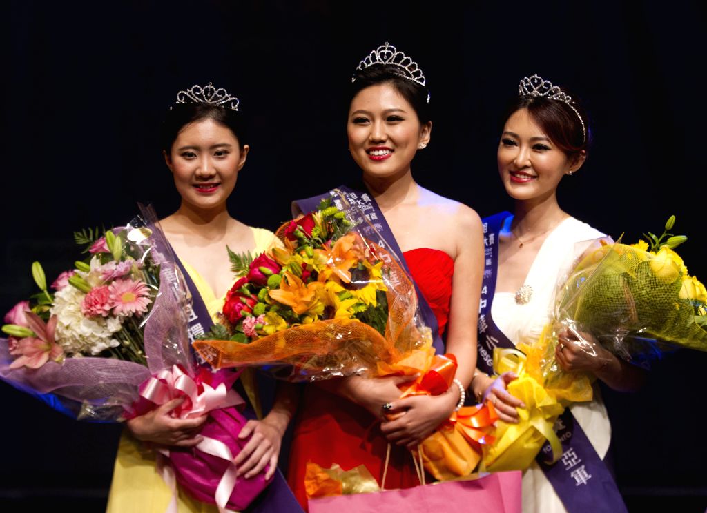 Miss Chinese Cosmos Pageant 2014 Toronto final