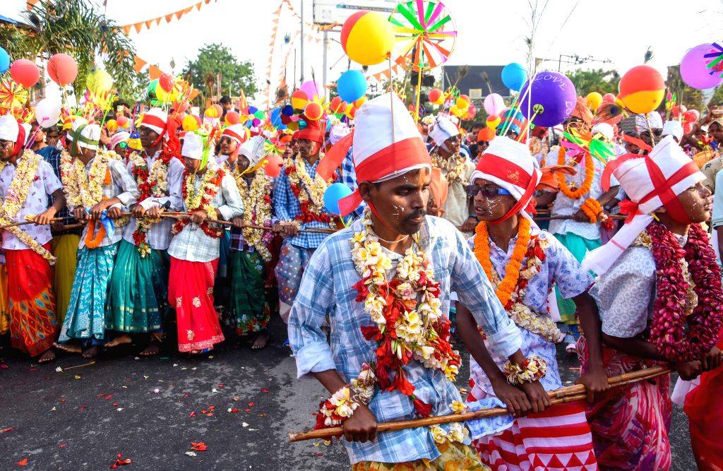 Tribal Farmers Celebrate Manda Puja Festival