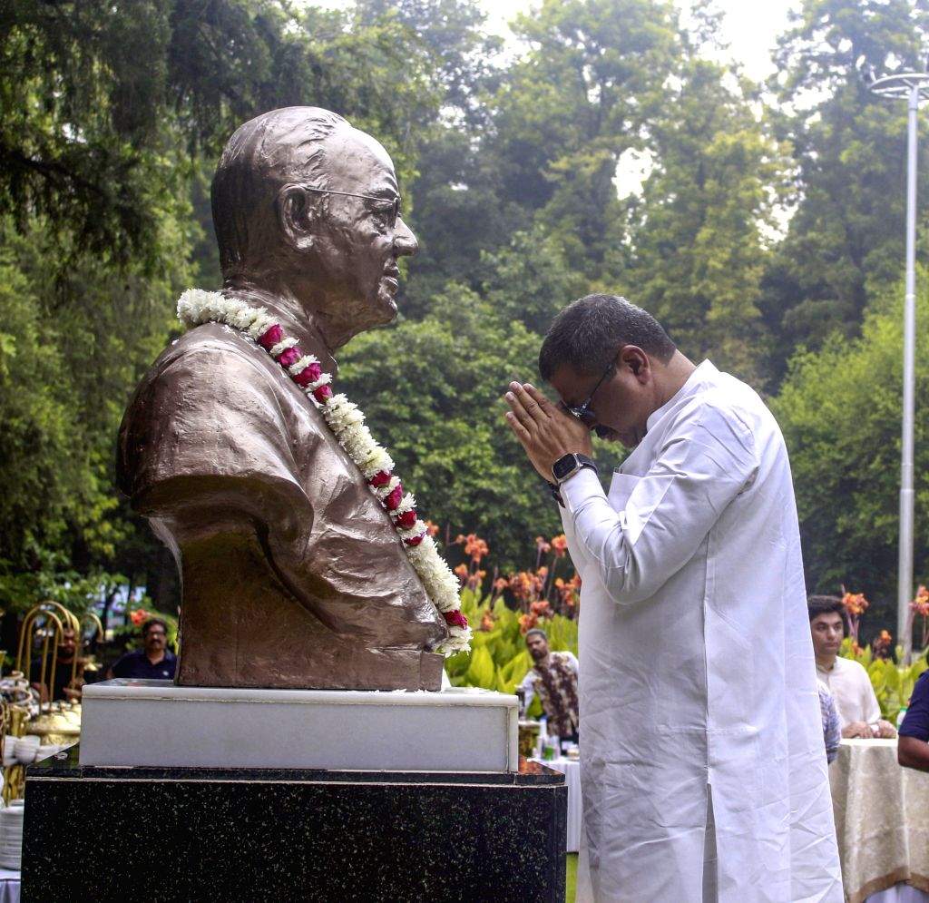 Tribute to Arun Jaitley on his death anniversary at Arun Jaitley Park ...
