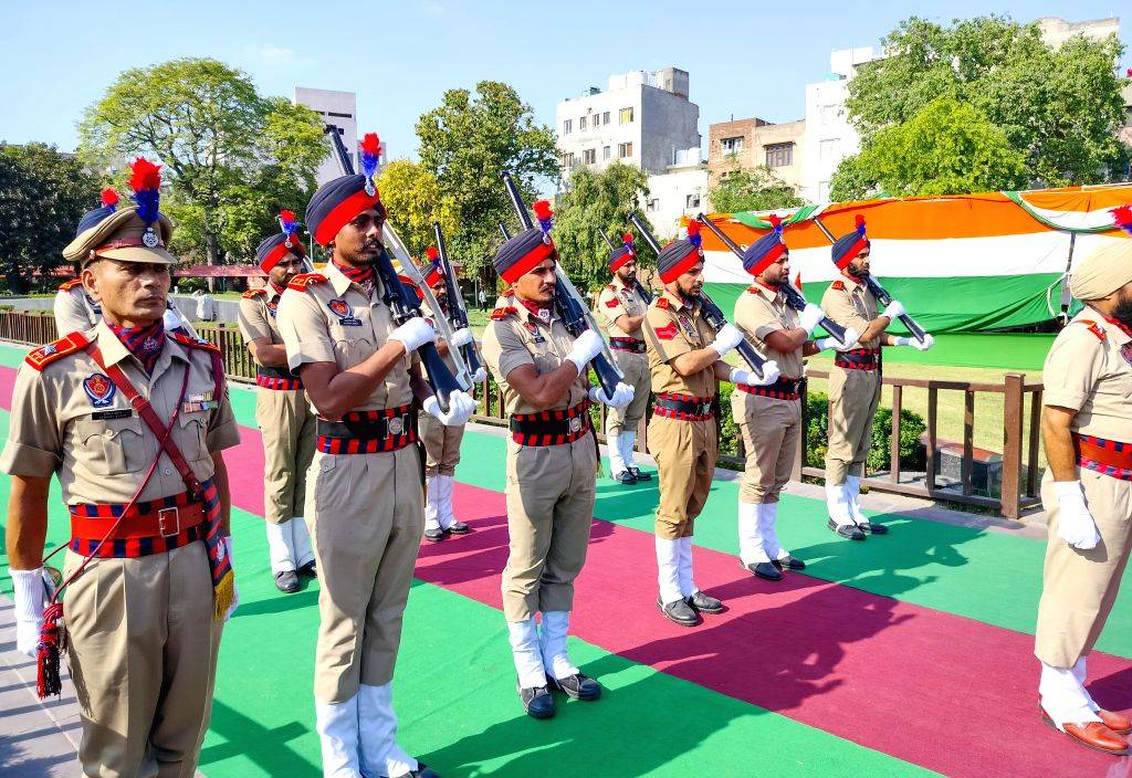 Tribute to Jallianwala Bagh Martyrs