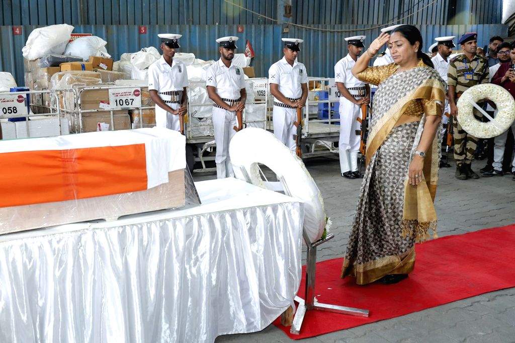 Tribute to Martyred Navy Officer Lieutenant Vinay Narwal