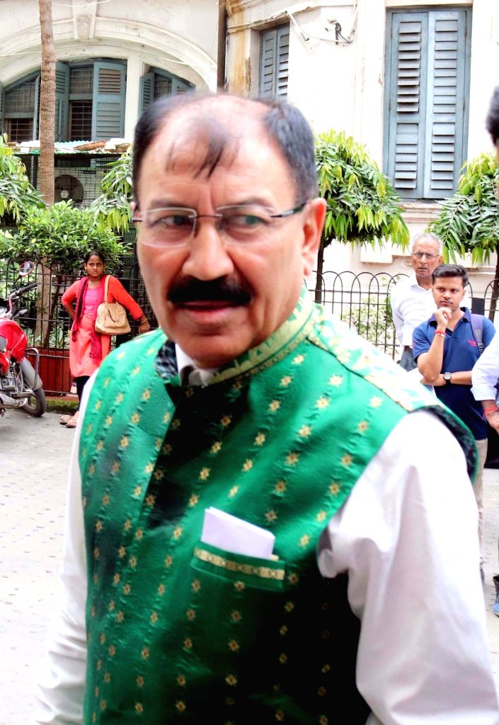Prasun Banerjee appears before CBI