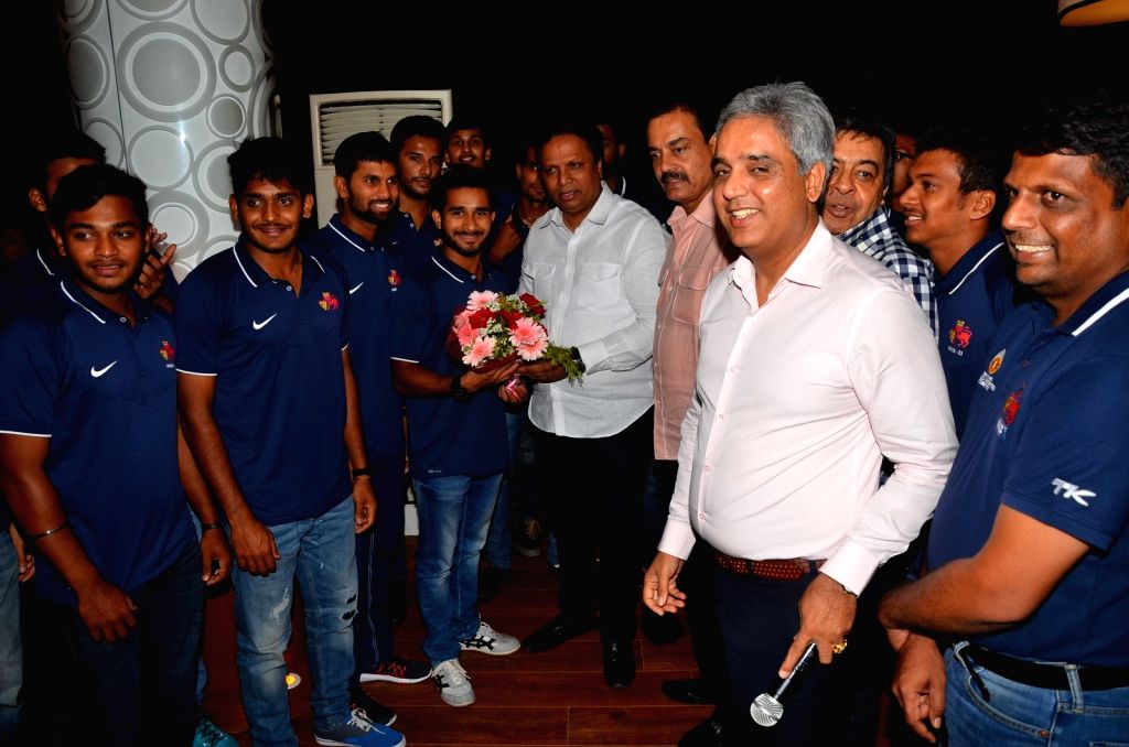 Felicitation of U 23 Mumbai cricket team