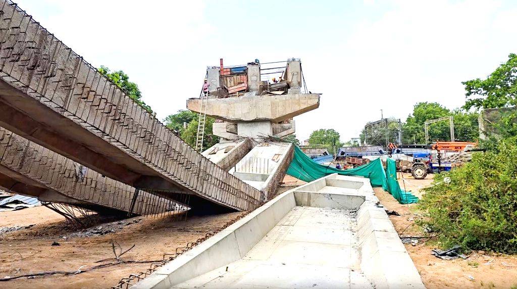 Under-Construction Railway Bridge Collapses in Gujarat’s Anand District