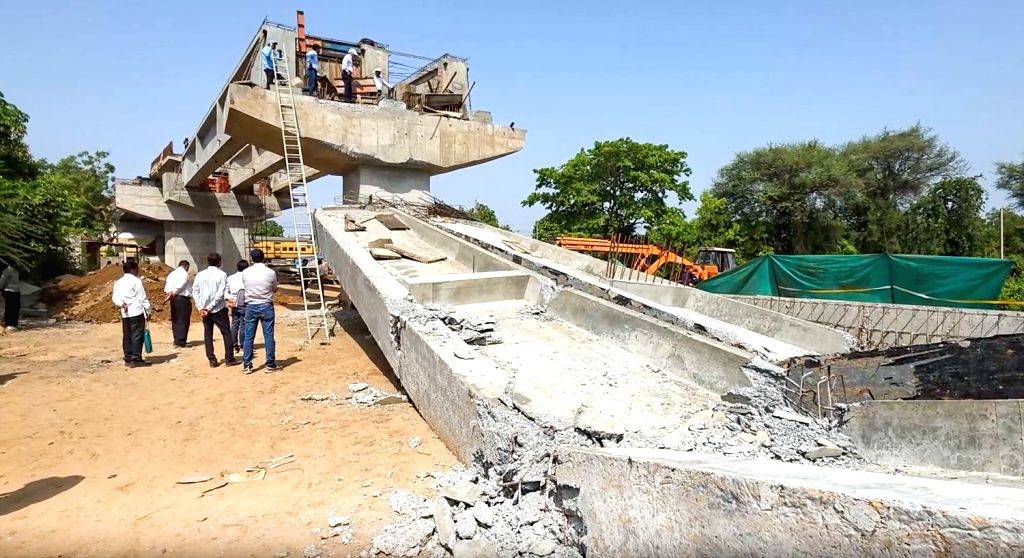 Under-Construction Railway Bridge Collapses in Gujarat’s Anand District