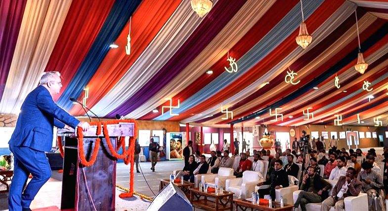 UNESCO’s Tim Curtis visits Kala Kumbh during Maha Kumbh Mela 2025