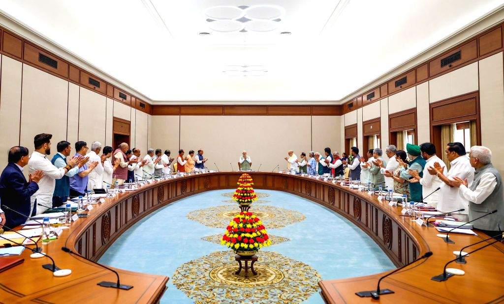 Union Cabinet Applauds PM Modi