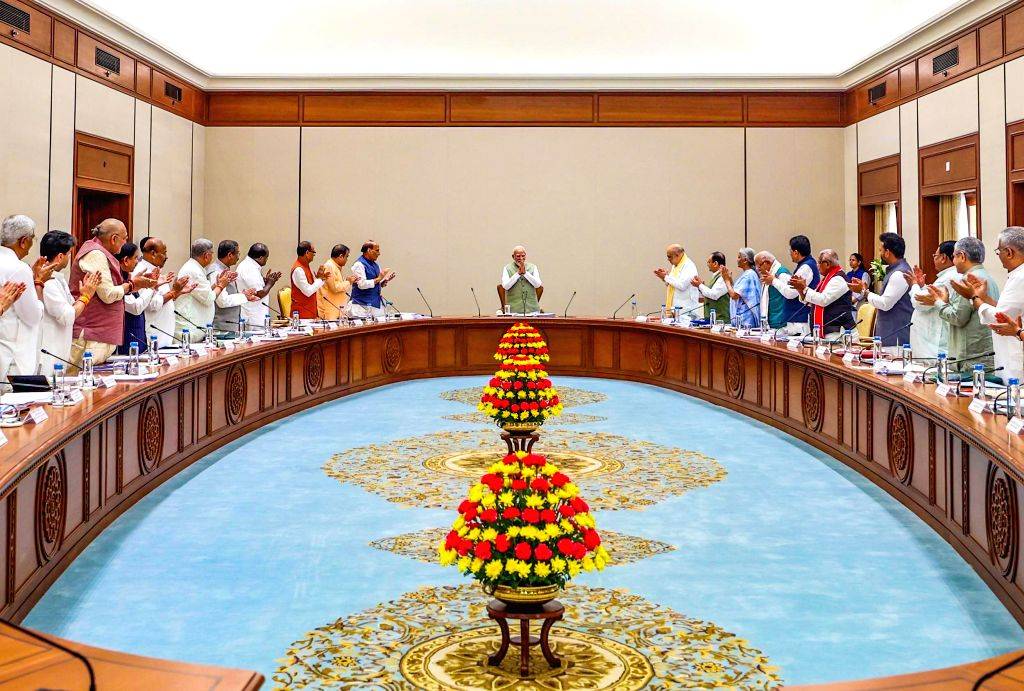 Union Cabinet Applauds PM Modi