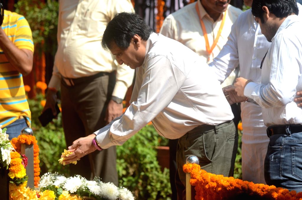 6th death anniversary of Bal Thackeray