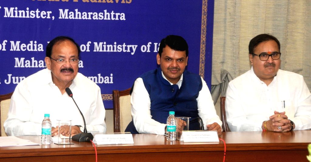 Venkaiah Naidu I&B officials in Maharashtra