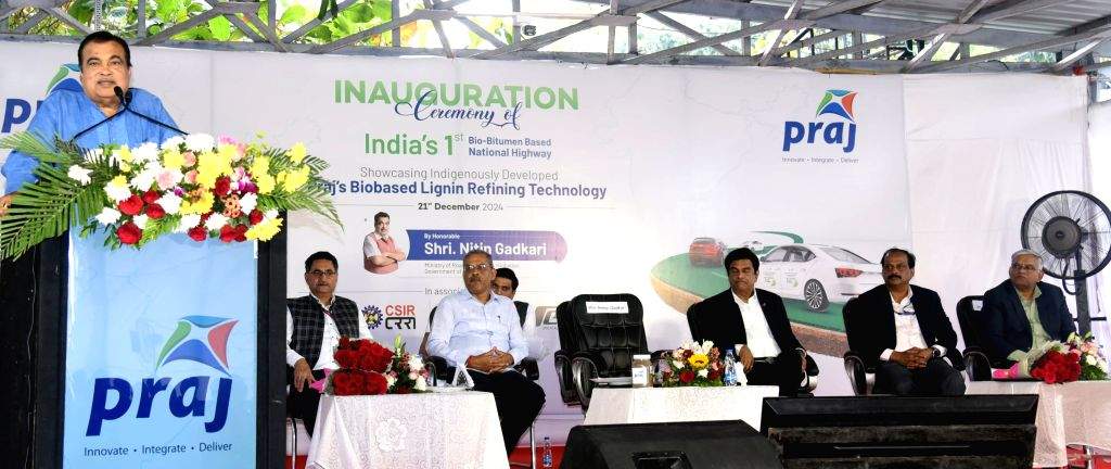 Union Minister Nitin Gadkari inaugurates bio-bitumen-based National ...