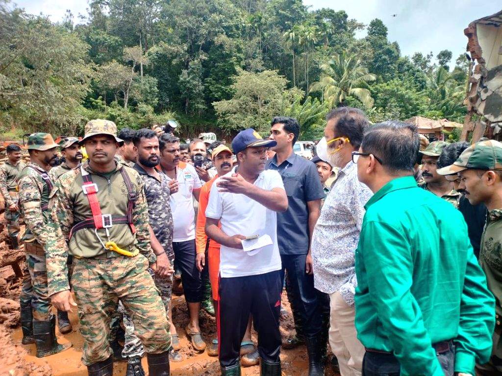 Union Minister Suresh Gopi visits the epicentre of landslides in ...