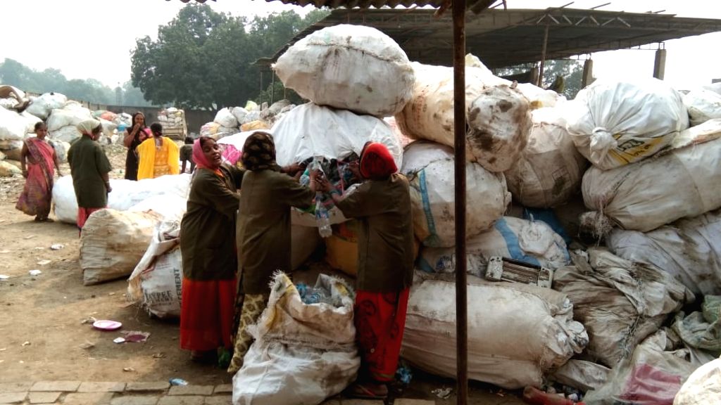 Free Photo: Unique plastic garbage bank open in Varanasi plastic waste