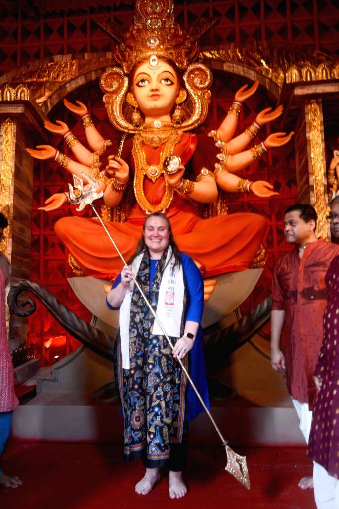 US Consul General Melinda Pavek during the inauguration of a Comunity ...