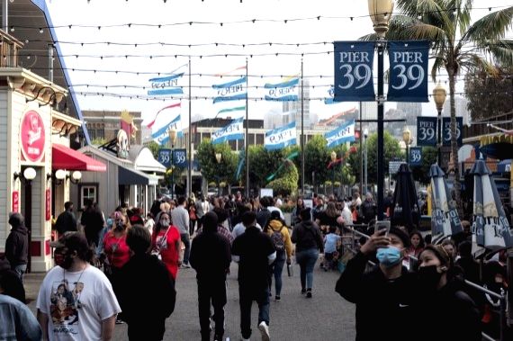 US job market improving amid potential disruptions