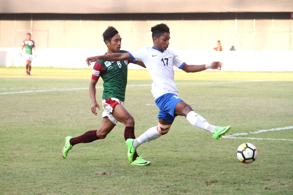 Vasco (Goa) : I-League - Indian Arrows Vs Mohun Bagan