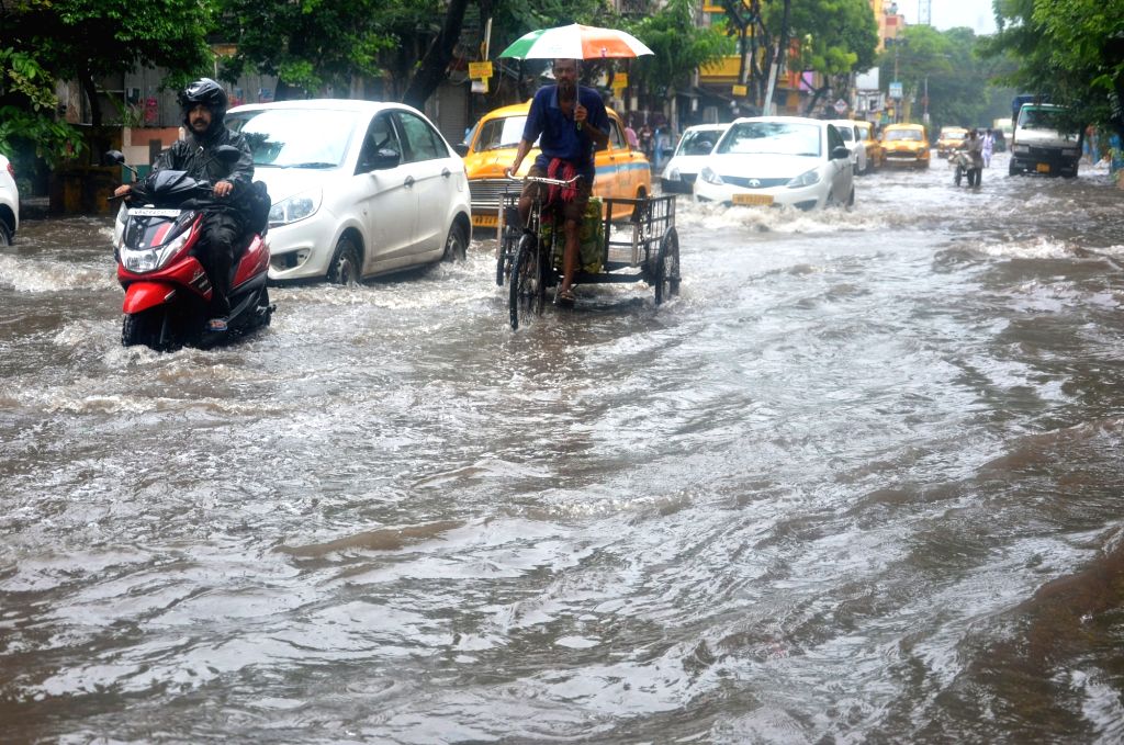 Heavy rains - Water-logged streets