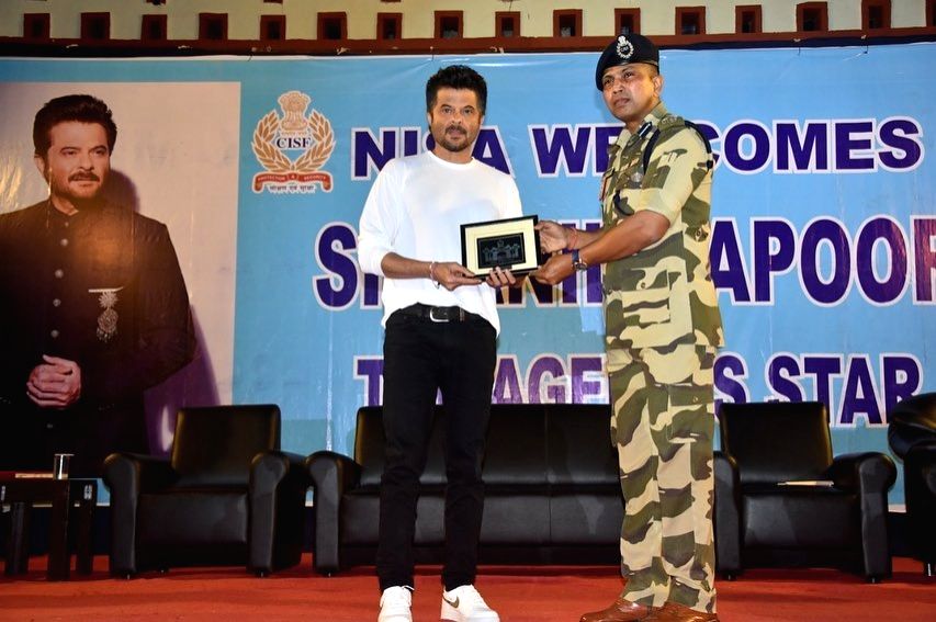 Free Photo: Anil Kapoor interacts with CISF trainees in Hyderabad