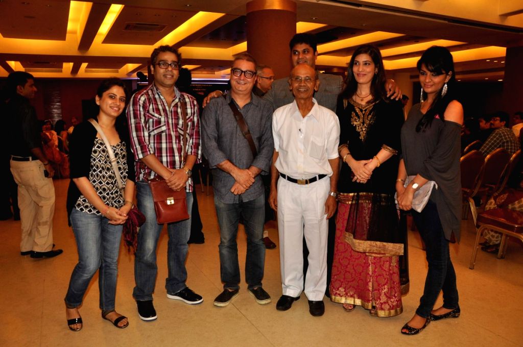 Vinay Pathak's film and Anant Mahadevan's success bash