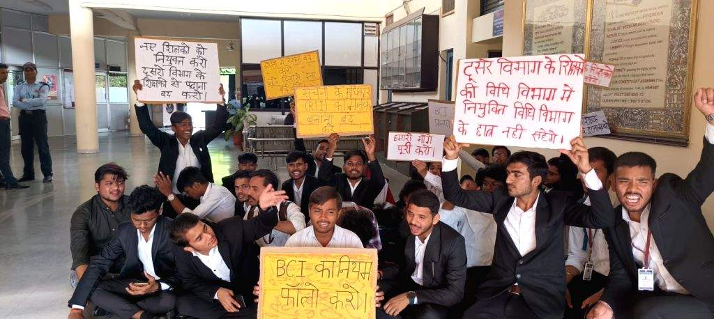 Violence mars campus peace at Wardha Central varsity, dedicated to Gandhiji