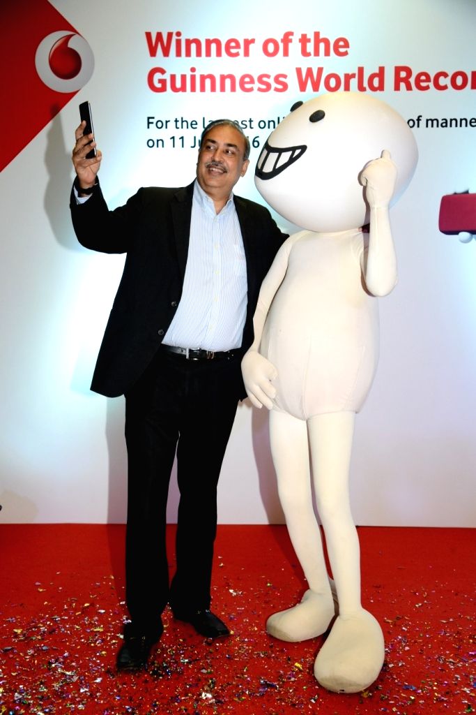 Vodafone India creates World Records for the â largest online photo ...