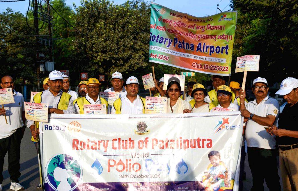 Volunteers Join World Polio Day Rally