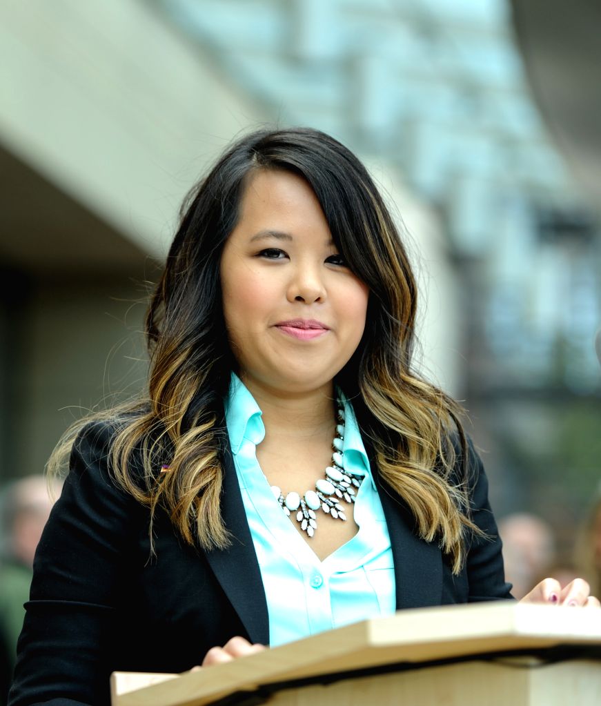Washington D.C.: Nina Pham attends a news conference