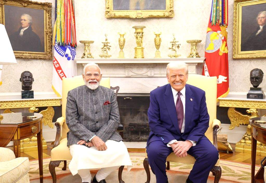 Washington, DC : Prime Minister Narendra Modi meets U.S. President ...