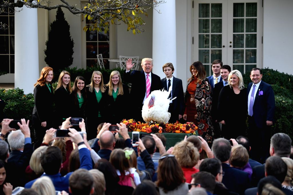U.S.-WASHINGTON D.C.-THANKSGIVING TURKEY-PARDONING CEREMONY