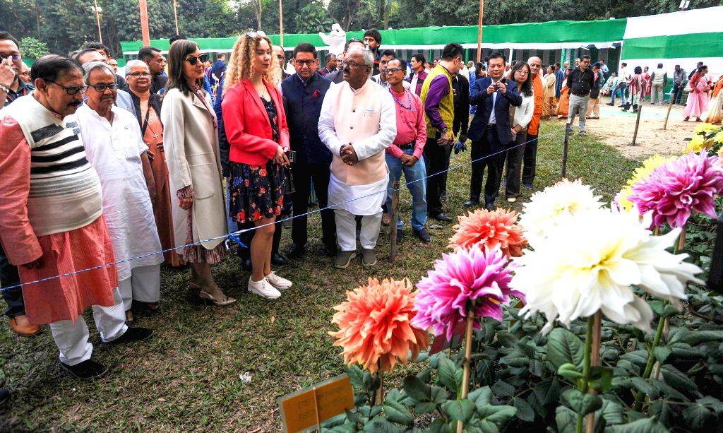 WB Assembly Speaker Biman Banerjee inaugurates the 71st Annual ...