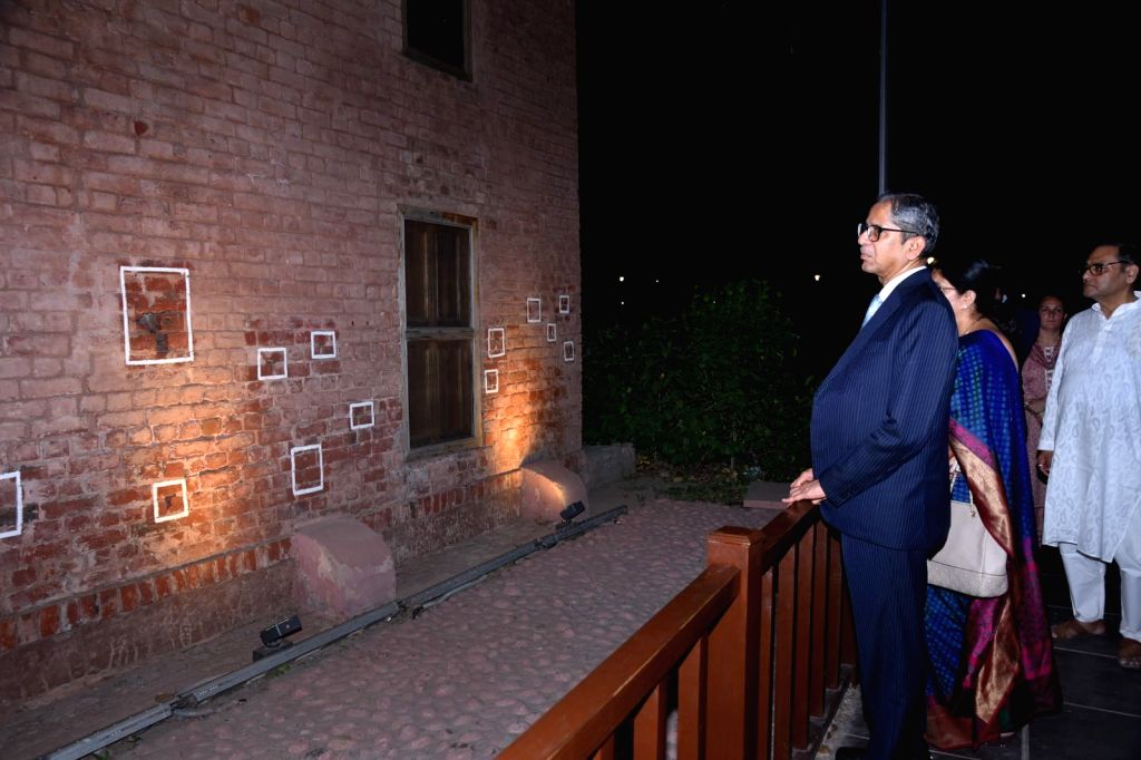 Free Photo: We must remain ever vigilant against divisiveness, says CJI ...