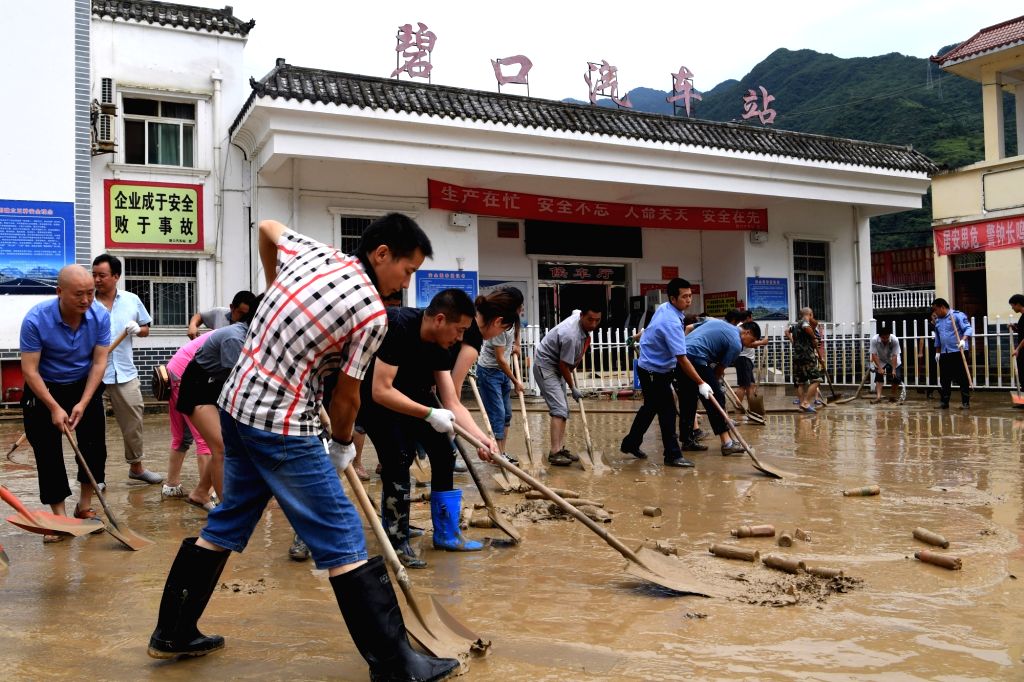 CHINA-GANSU-WENXIAN-FLOOD-RESCUE