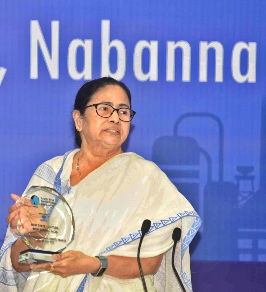 Howrah: West Bengal Chief minister Mamata Banerjee at Nabanna