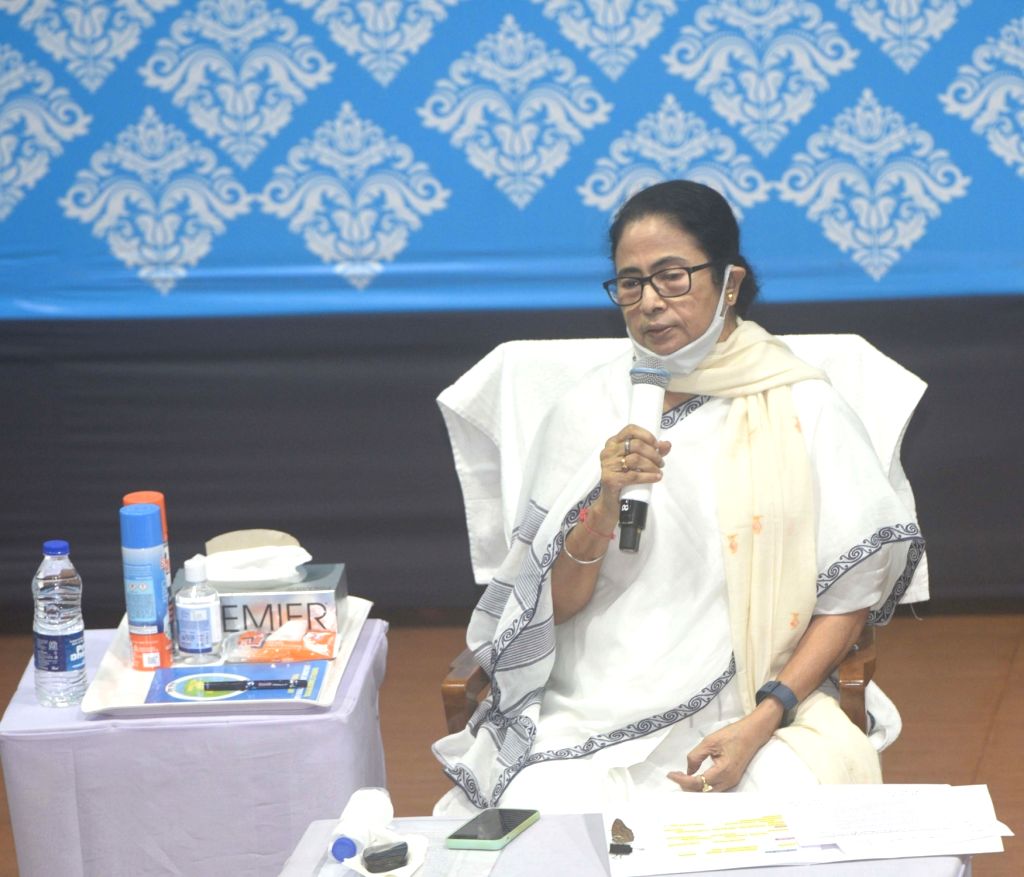 Kolkata :West Bengal Chief Minister Mamta Banerjee during ...