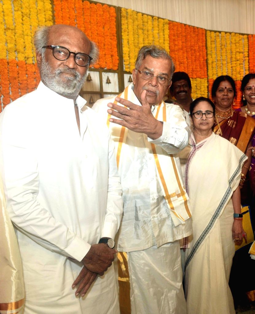 Chennai: West Bengal CM Mamata Banerjee and actor Rajinikanth at the family