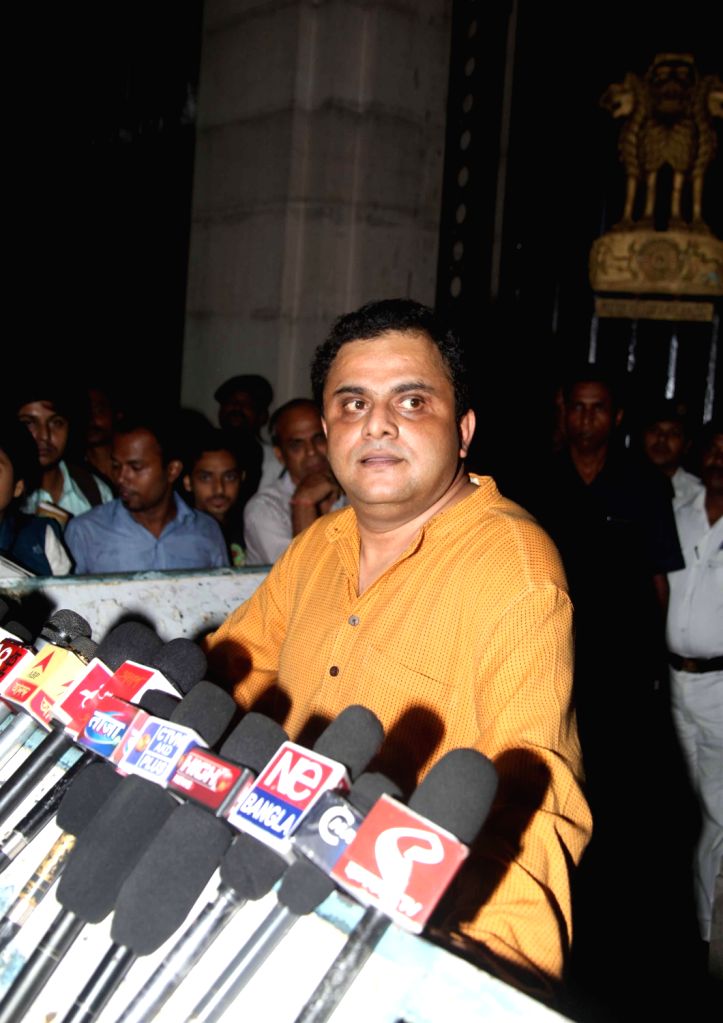 Bratya Basu addresses the press outside Raj Bhawan