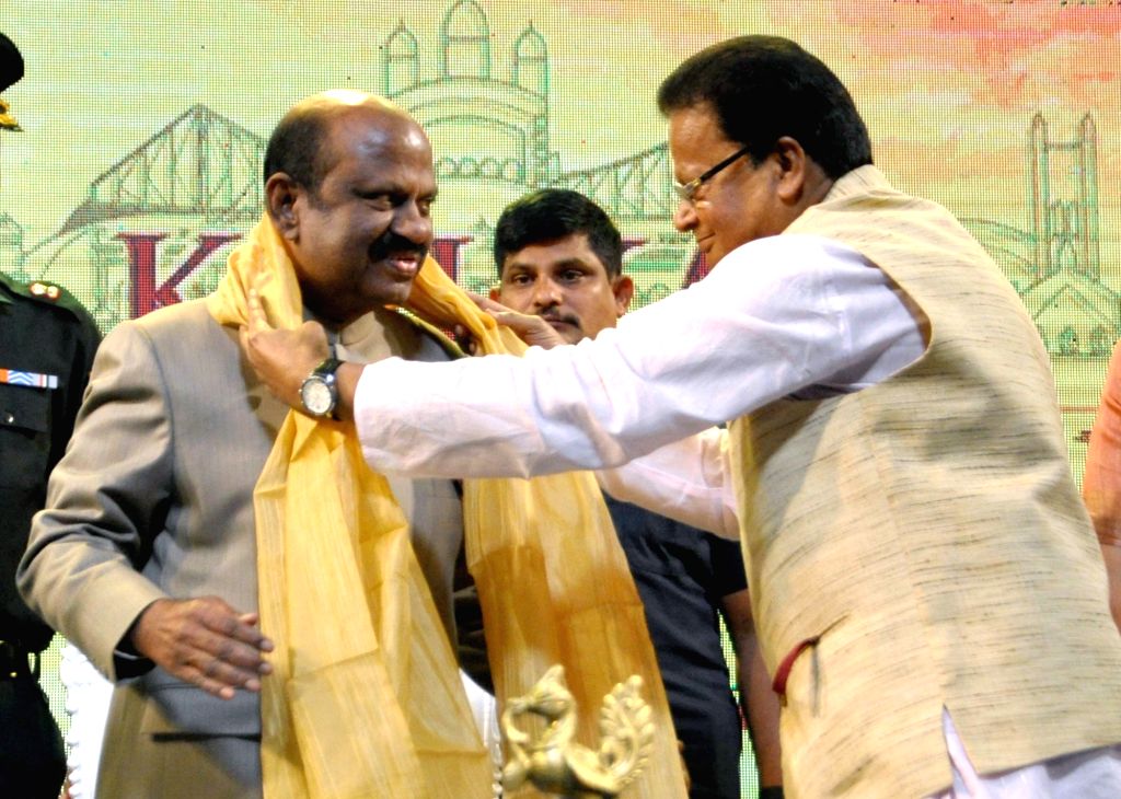 West Bengal Governor C.V Ananda Bose being felicitated
