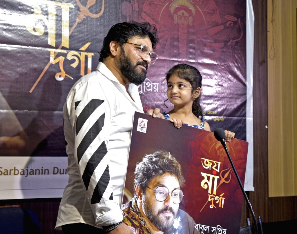 West Bengal Minister Babul Supriyo with his daughter Naina Supriyo ...