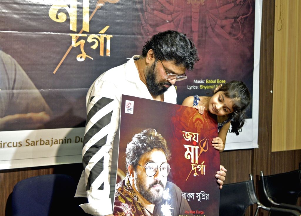 West Bengal Minister Babul Supriyo with his daughter Naina Supriyo ...